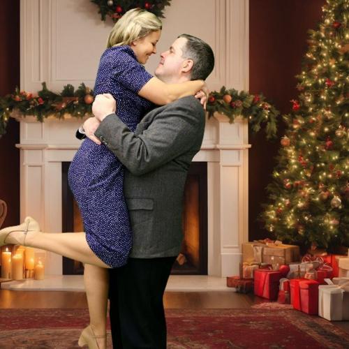 The warmth and charm of ‘It’s A Wonderful Life’ on stage live