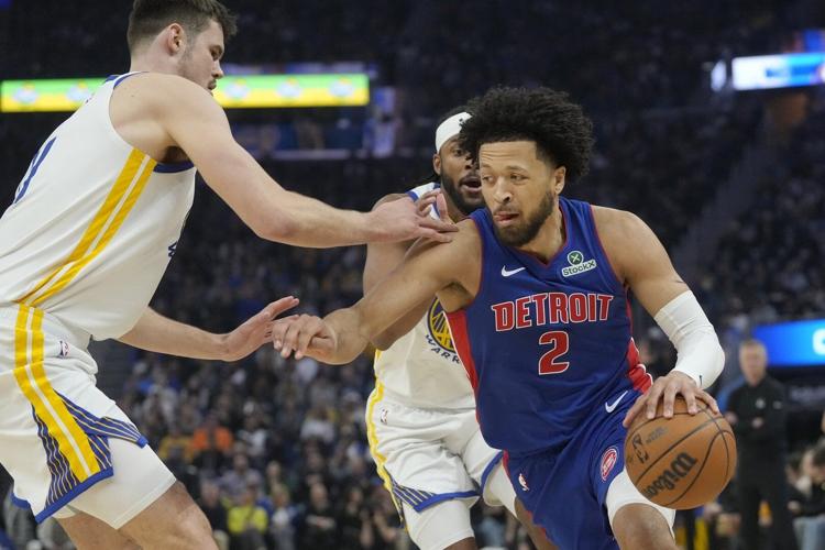 Green hits go-ahead 3, Curry surpasses 25,000 points as Warriors hold ...