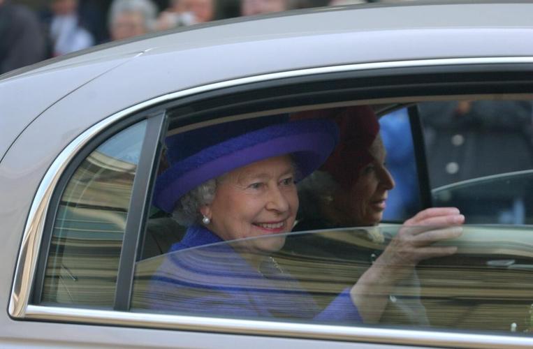 Queen Elizabeth II’s visits to Hamilton, Ontario