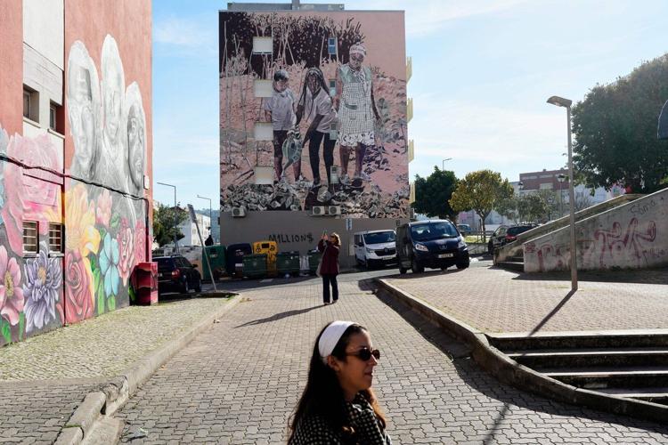 Murals at a housing project in Portugal highlight UN goals and build ...