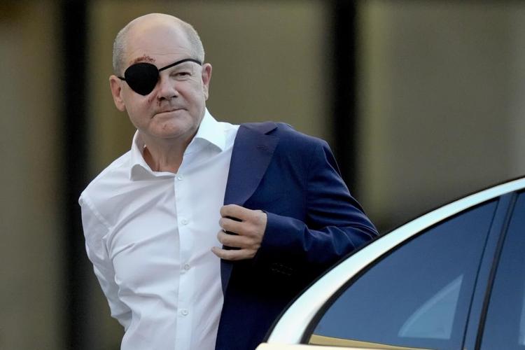 German Chancellor Scholz tweets picture of himself with black eye patch ...