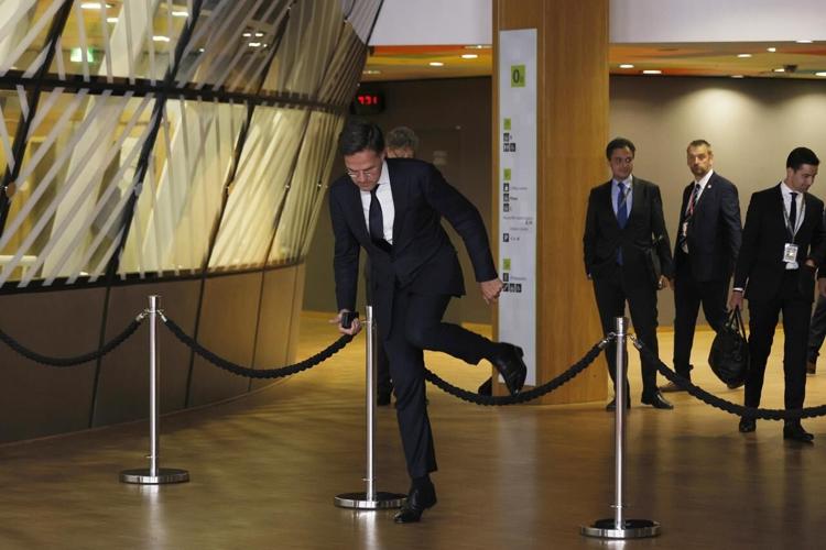 Dutch leader Mark Rutte clears a big hurdle to becoming NATO chief ...