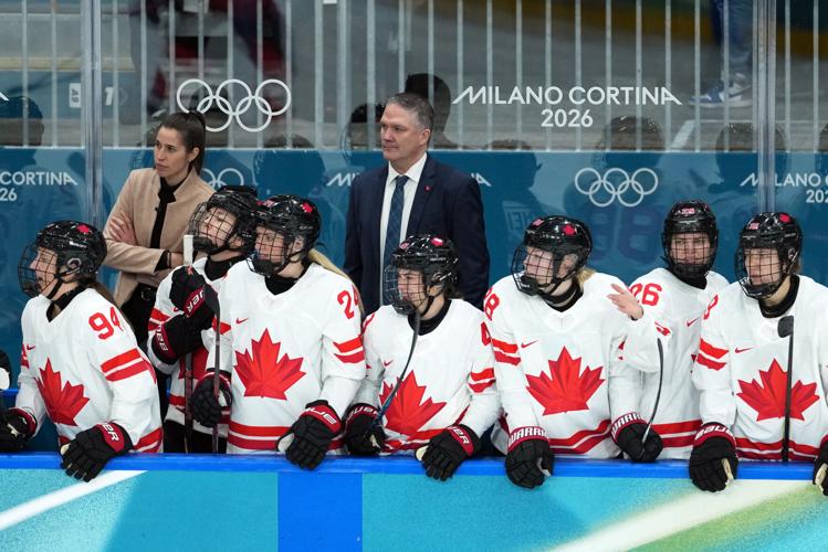 Olympic notebook: Hosking fractured shoulder blade; Ryan gets backing ...