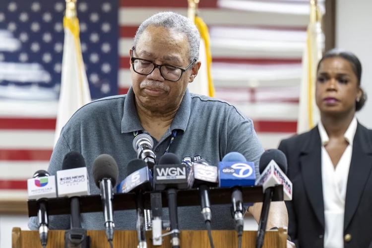 The suspect in the Chicago-area L train shooting will be held until ...
