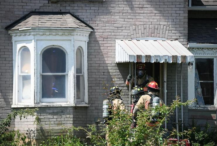 Hamilton firefighters called to Mount Hope kitchen fire