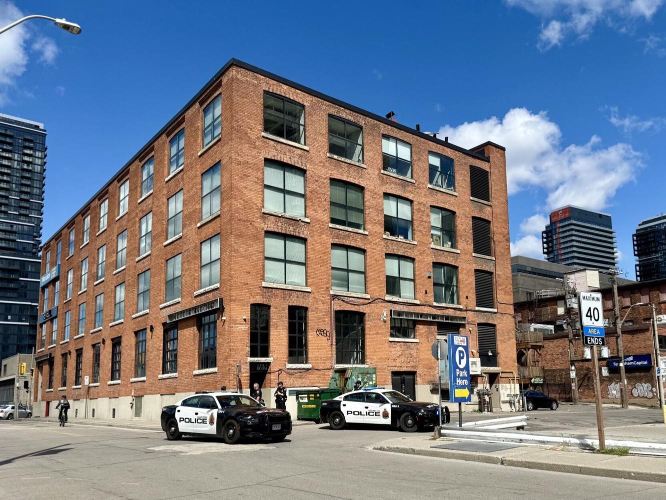 Three people injured in downtown Hamilton shooting