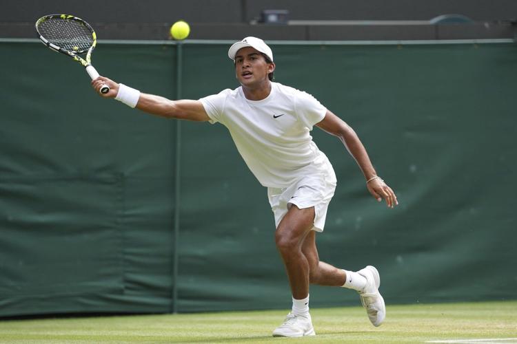 Ivanov beats American qualifier Karki to win Wimbledon juniors title