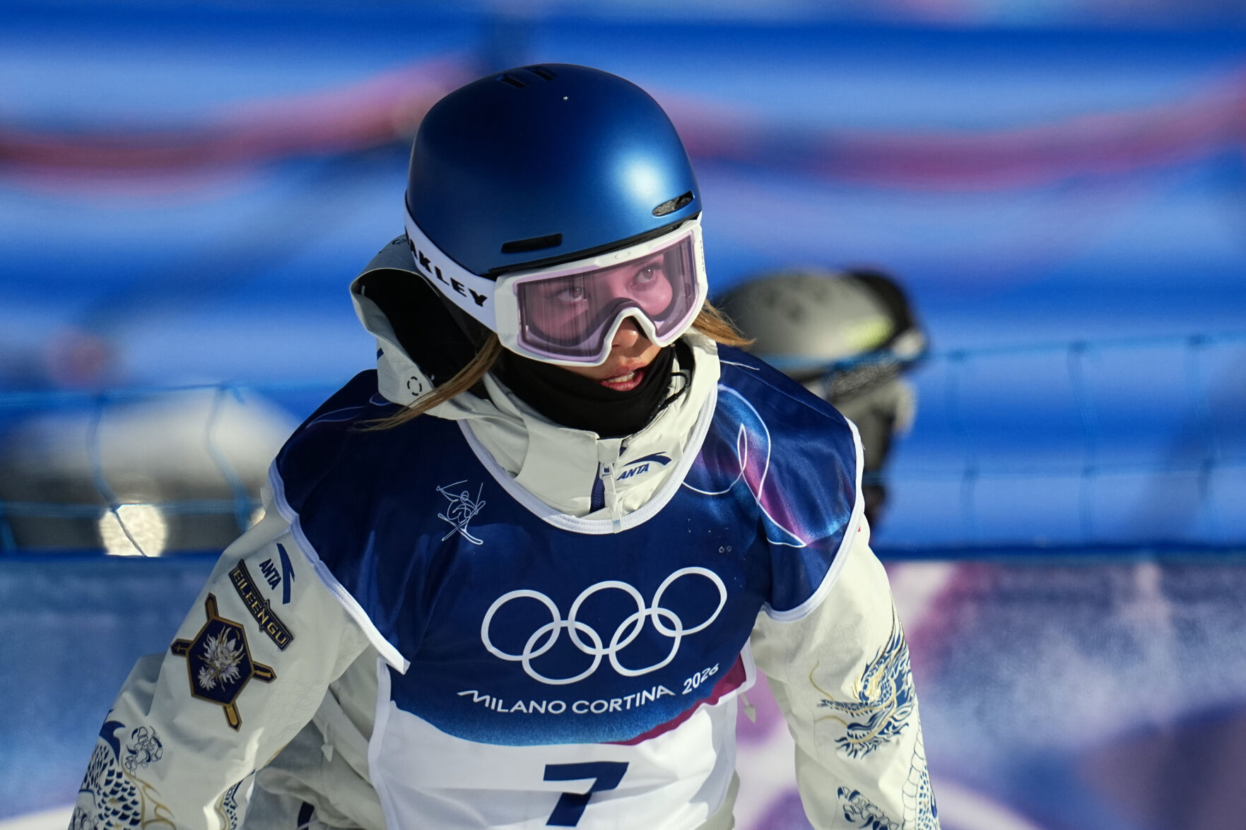 Eileen Gu overcomes an early fall in slopestyle to keep her Olympic ...