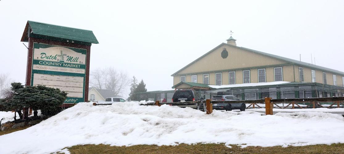 Dutch Mill Country Market closes amid receivership