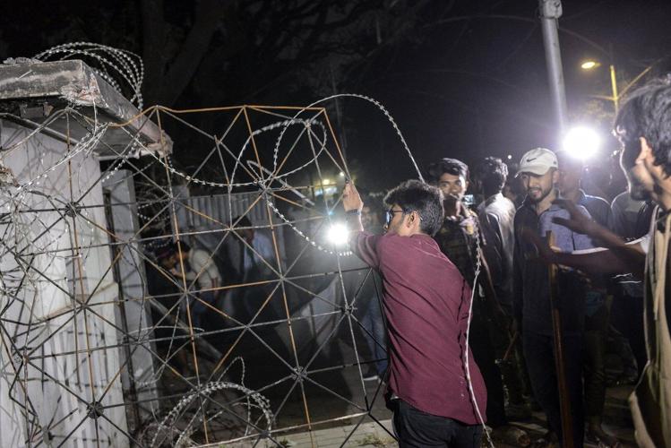 Protesters storm and destroy a family home of Bangladesh's ousted Prime ...