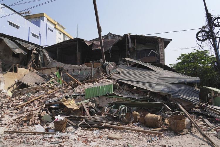 Officials survey damage in Myanmar's earthquake-devastated central areas