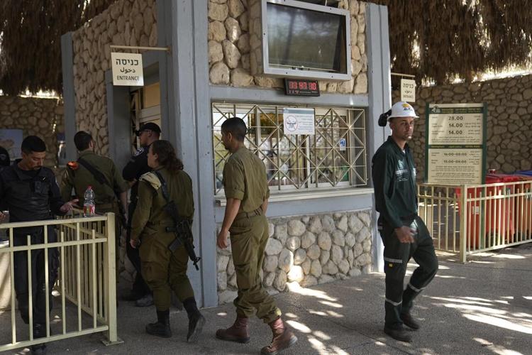 Rockslide near the Dead Sea in Israel kills 5-year-old boy and injures ...