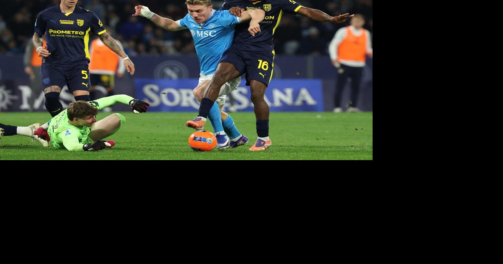 Napoli's title hopes in Serie A take a hit with a 0-0 draw against Parma