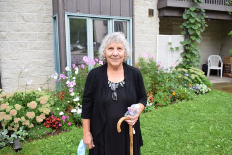 Dundas tenants earn CityHousing Hamilton gardens award