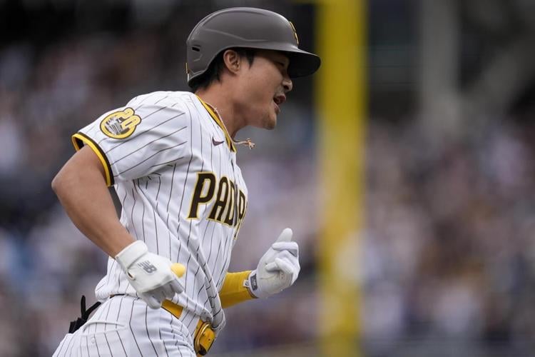 Kim, Cronenworth and Higashioka homer to back Waldron in the Padres' 13 ...