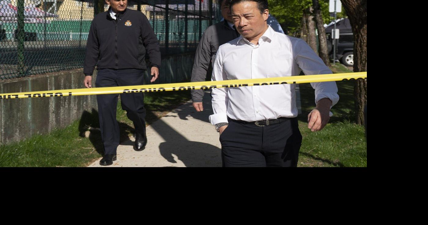 Mental health trouble leads to public safety issues, Vancouver's mayor says