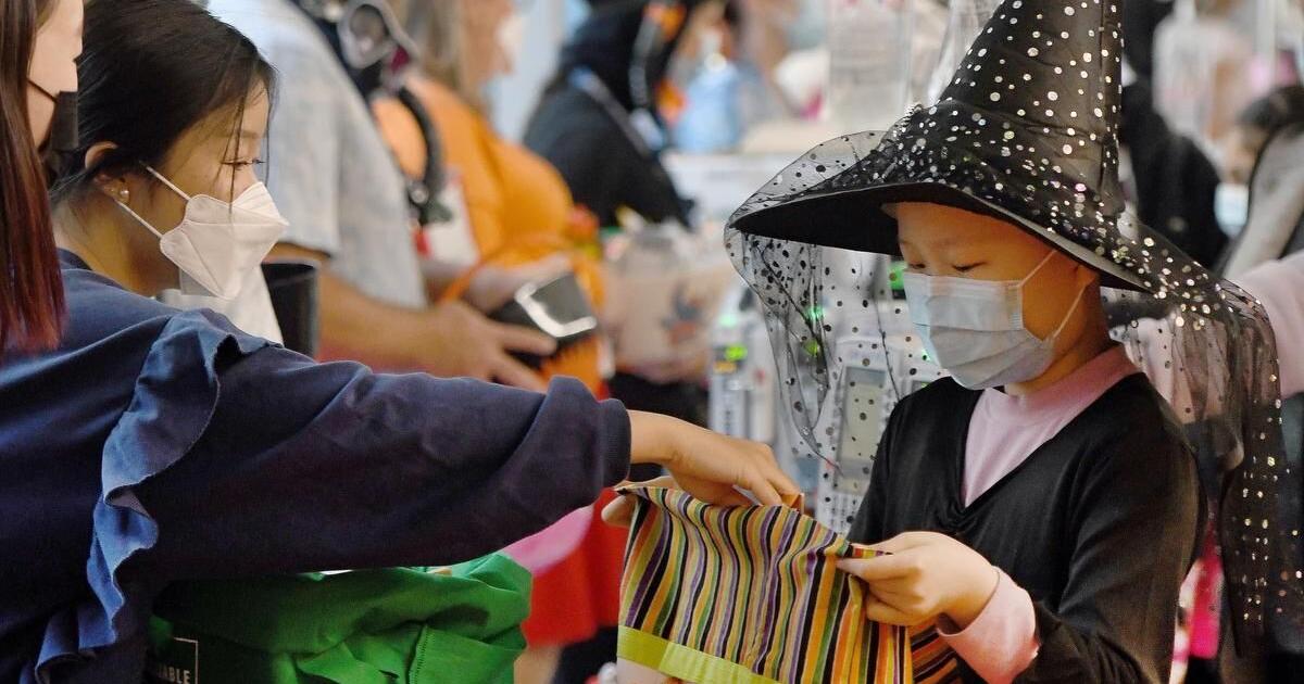 MacKids gets festive for Halloween