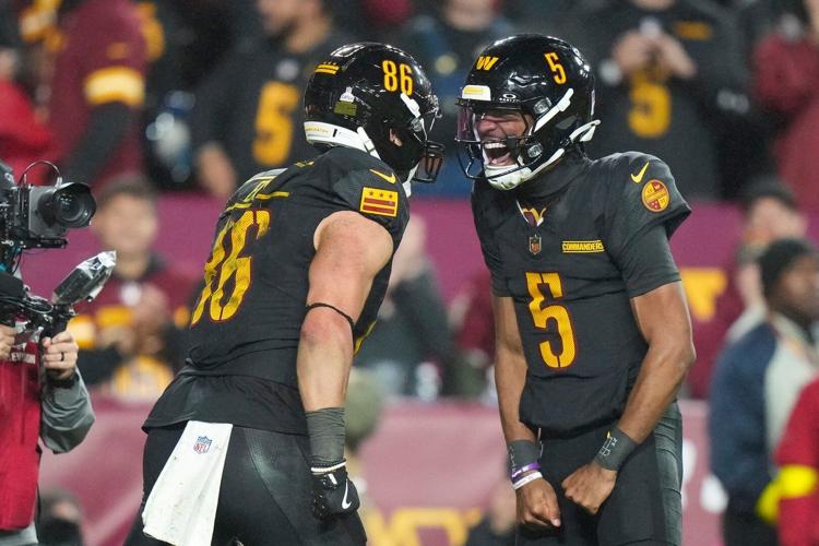 No Hail Mary magic this time and Moody's last-play kick lifts the Bears ...