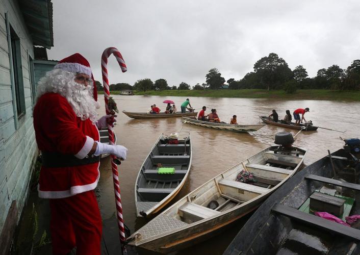 Christmas in Venezuela, polleras and more top photos this week in Latin ...