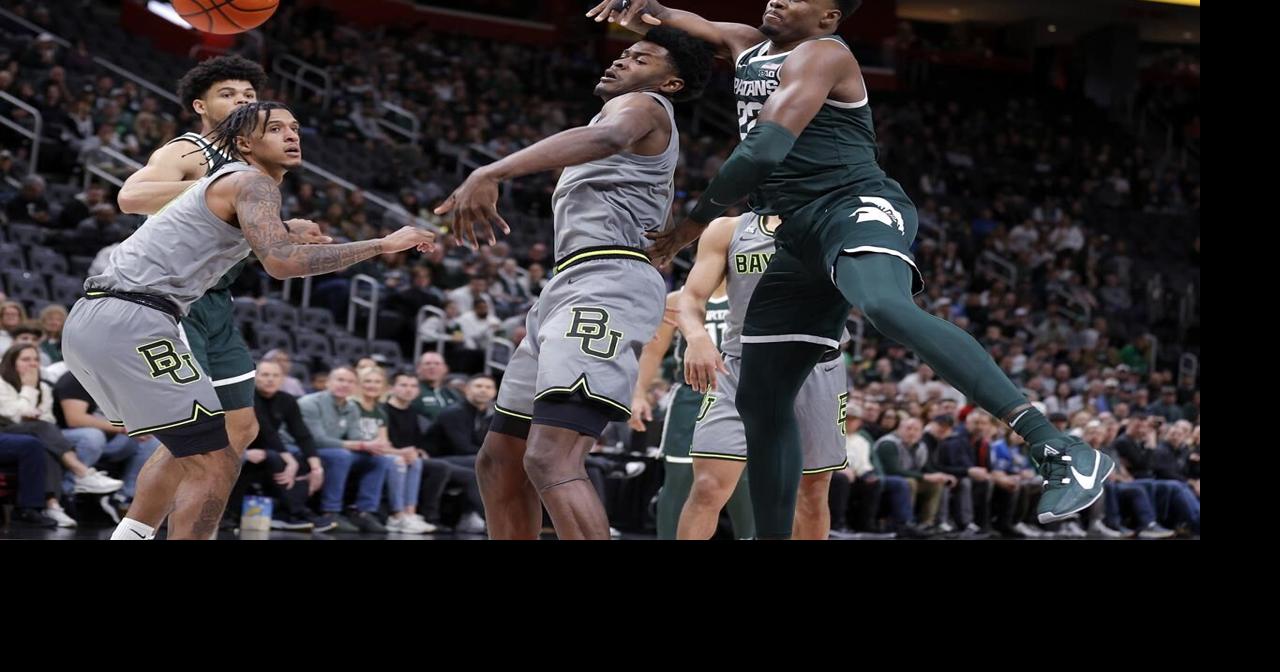 Tyson Walker scores 25 and Michigan State stuns No. 6 Baylor 88-64