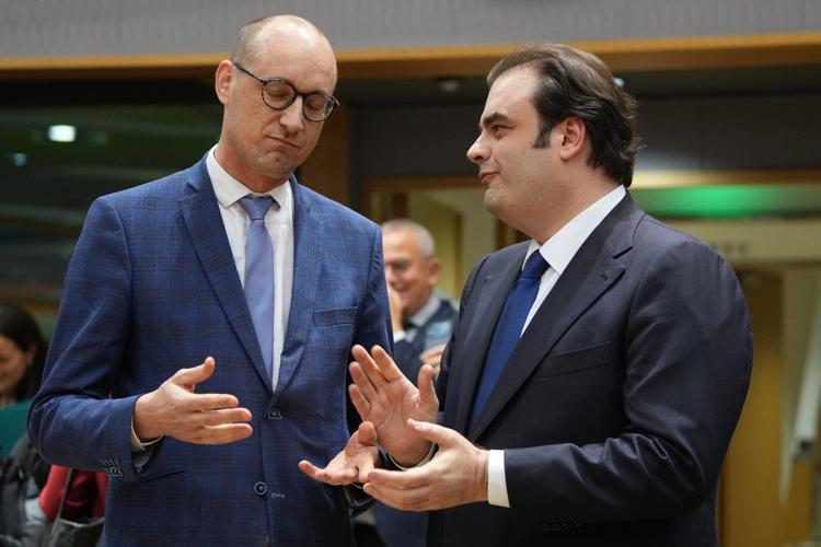 In stunning reversal for Europe, Greek finance minister elected as ...