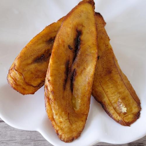 Ellis Kitchen brings Caribbean food to Ottawa Street