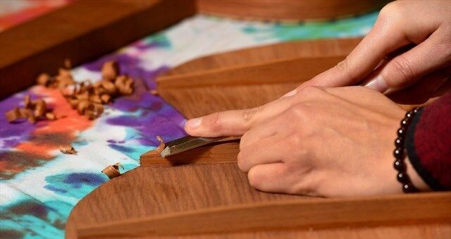 Burlington luthier Ashley Rowley brings guitars to life