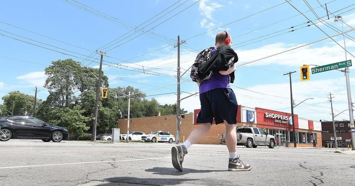 Two-way Main Street conversion part of Hamilton LRT design talks
