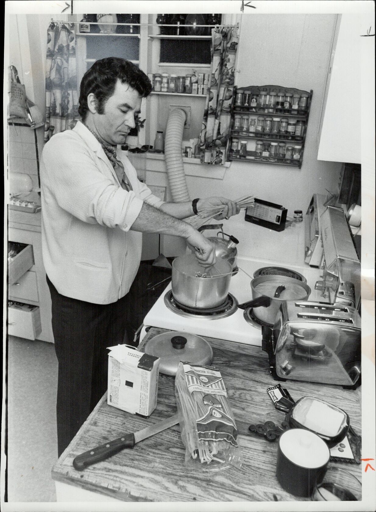 Remembering Bruno Gerussi from TV’s ‘The Beachcombers’