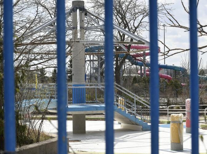 COVID closes popular Hamilton waterpark Wild Waterworks again