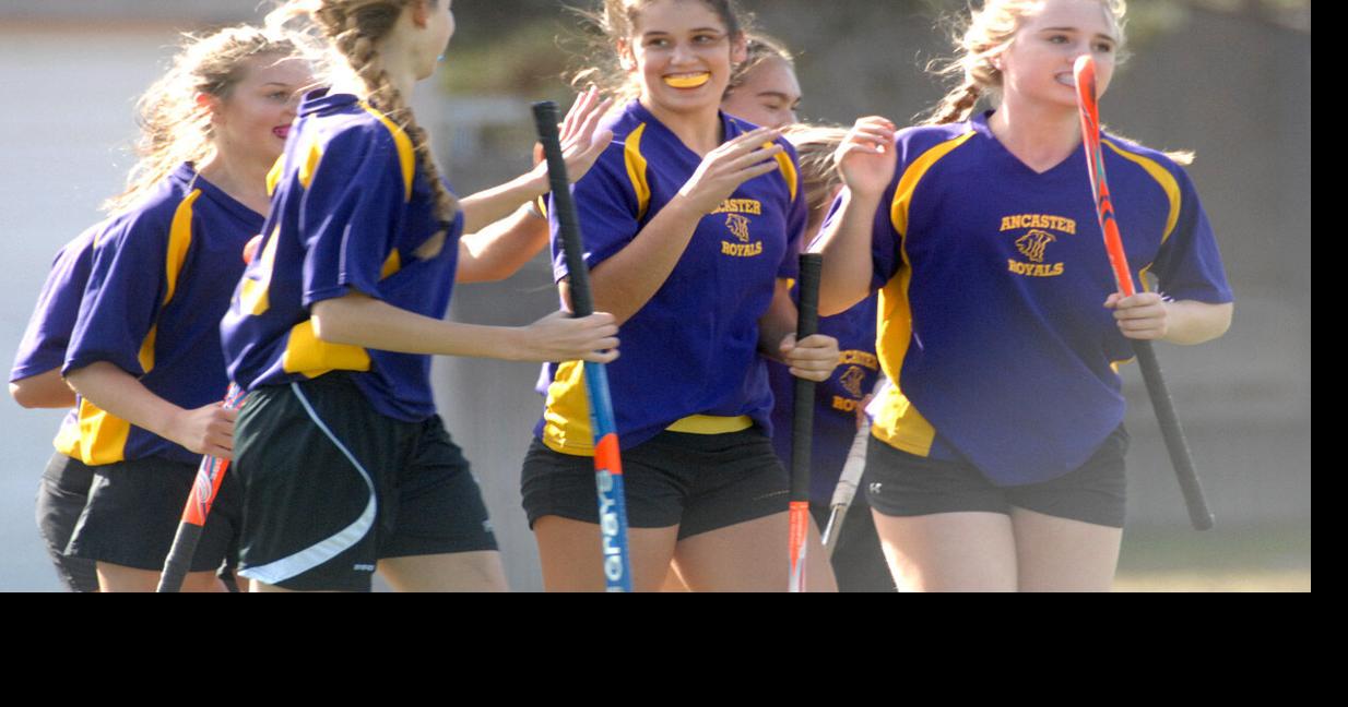 Ancaster Royals wins first field hockey title