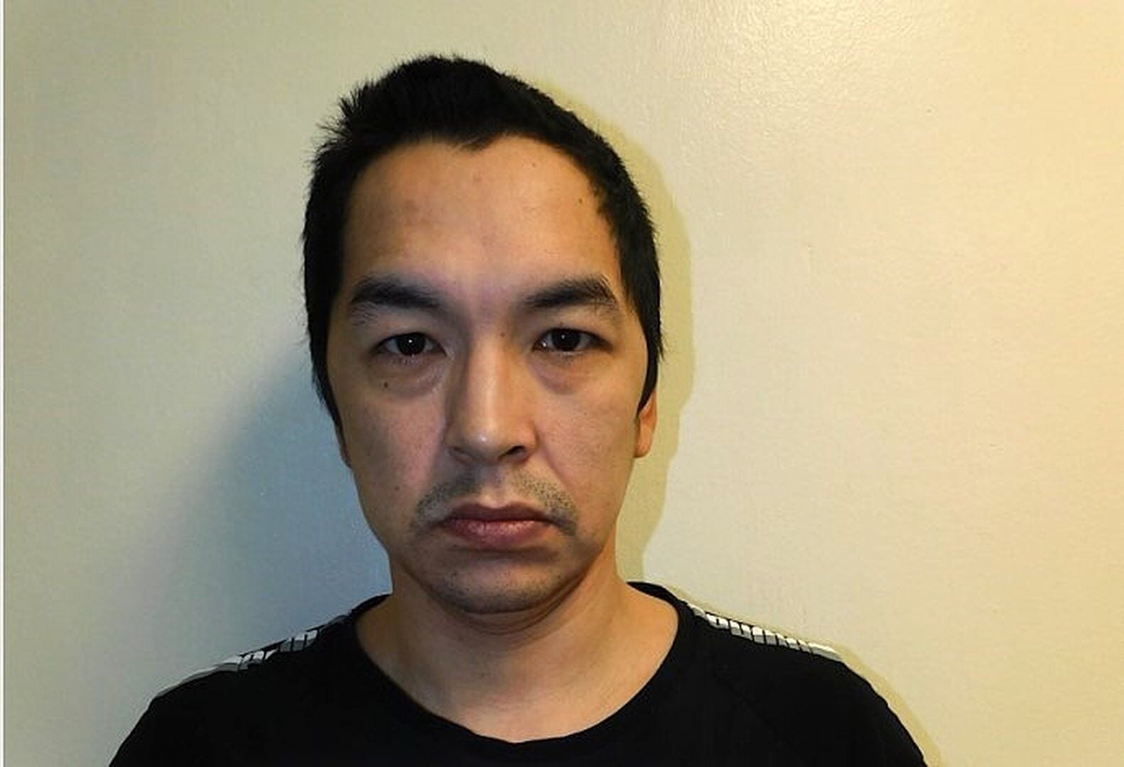 Ulukhaktok RCMP looks for help locating man wanted on serious offences