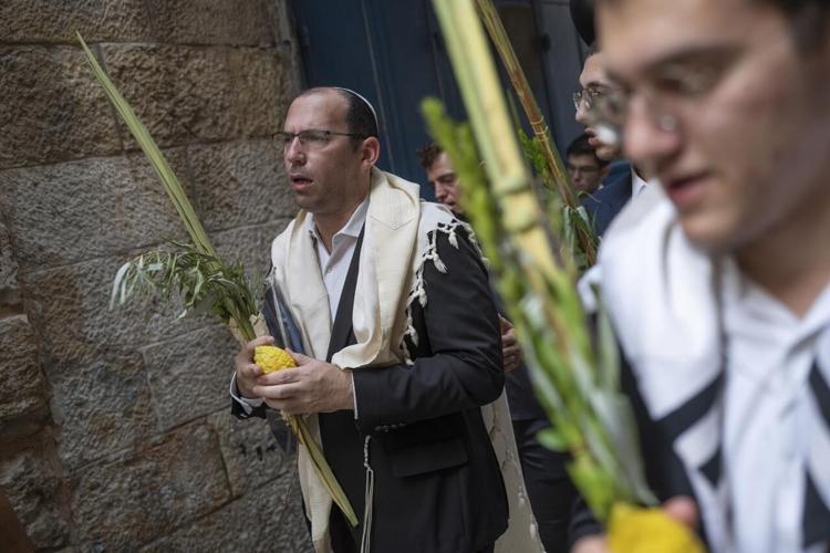 Israeli police arrest suspects for spitting near Christian pilgrims and ...