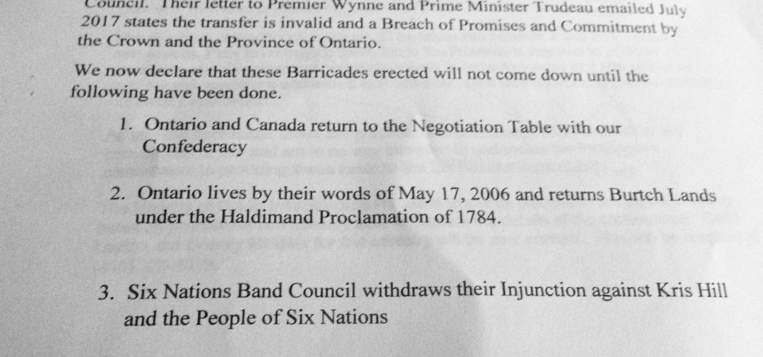 Confederacy blocks Argyle Street in Caledonia in protest of Burtch Lands