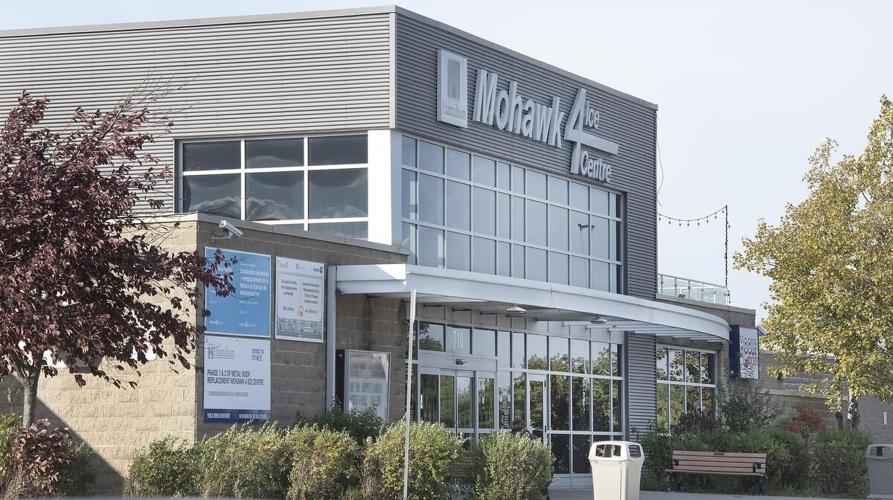 Group to pitch indoor, multi-sport facility in Hamilton