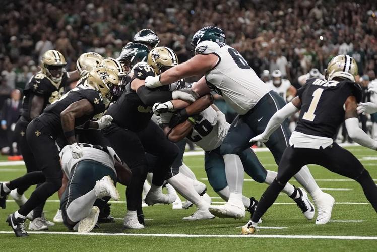 The Eagles are atop the NFC East standings even with turnover-prone QB ...