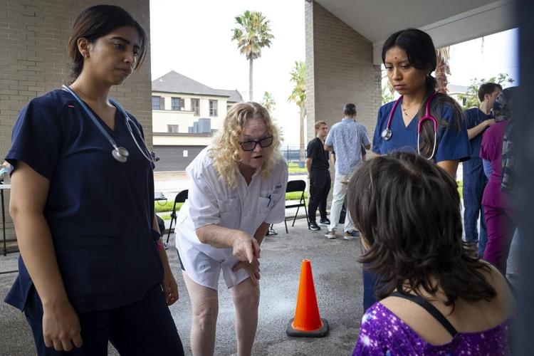 In beachy Galveston, locals buckle down without power after Beryl's ...