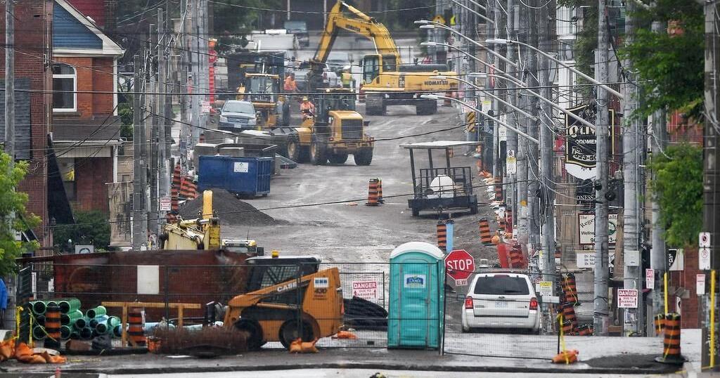 A walk on Locke with local history author Bill Manson