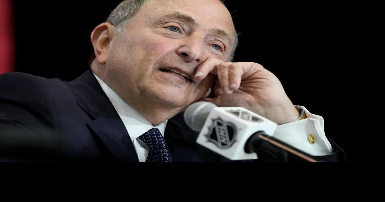NHL commissioner Gary Bettman doesn't view Jets' low attendance as 'crisis'
