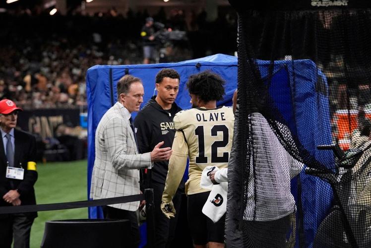 A peek inside the blue medical tent that has become a fixture on NFL ...