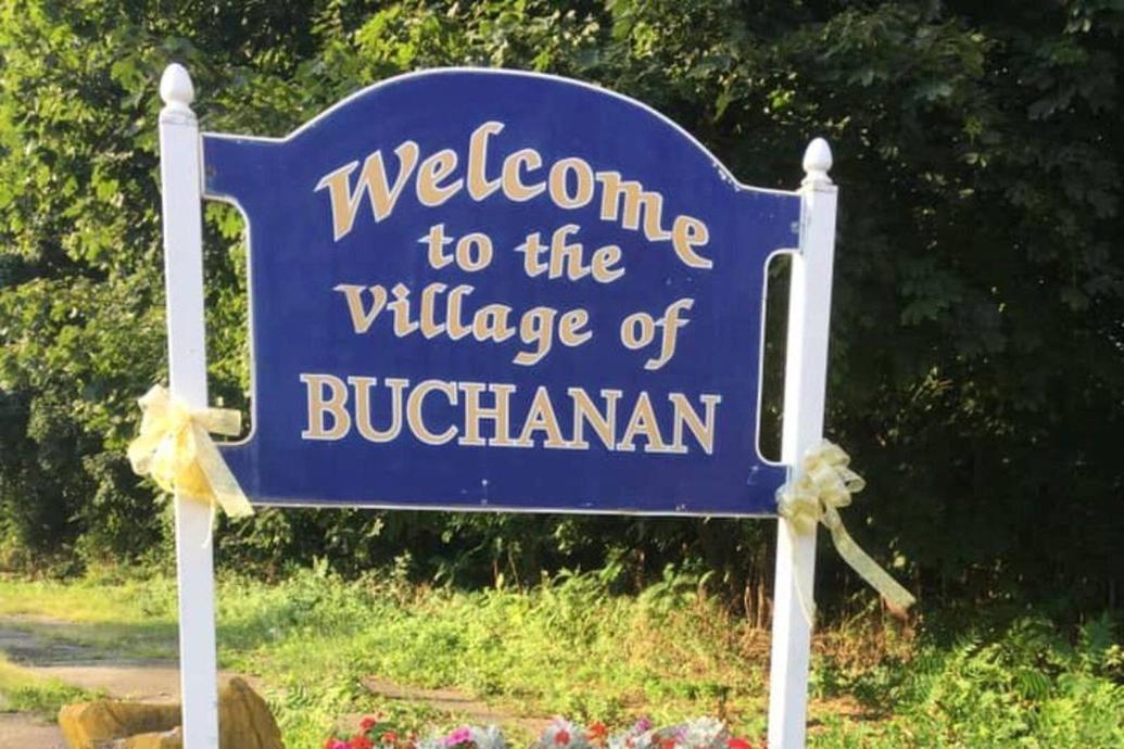 Saturday spotlight: Buchanan’s Spring into Summer event