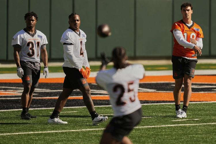 Bengals 1st-round pick Stewart doesn't take part in rookie minicamp after not signing contract