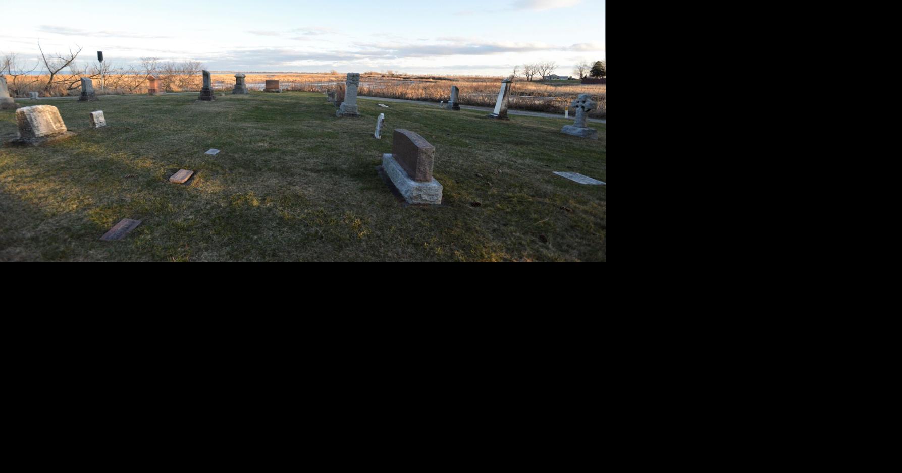 Bronze funerary urn stolen from Port Dover cemetery