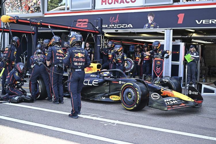 Frustration and slow driving at Monaco GP as F1 rule change backfires
