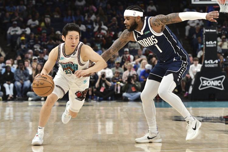 Lamar Stevens scores career-high 31 points as Grizzlies coast to a 132 ...