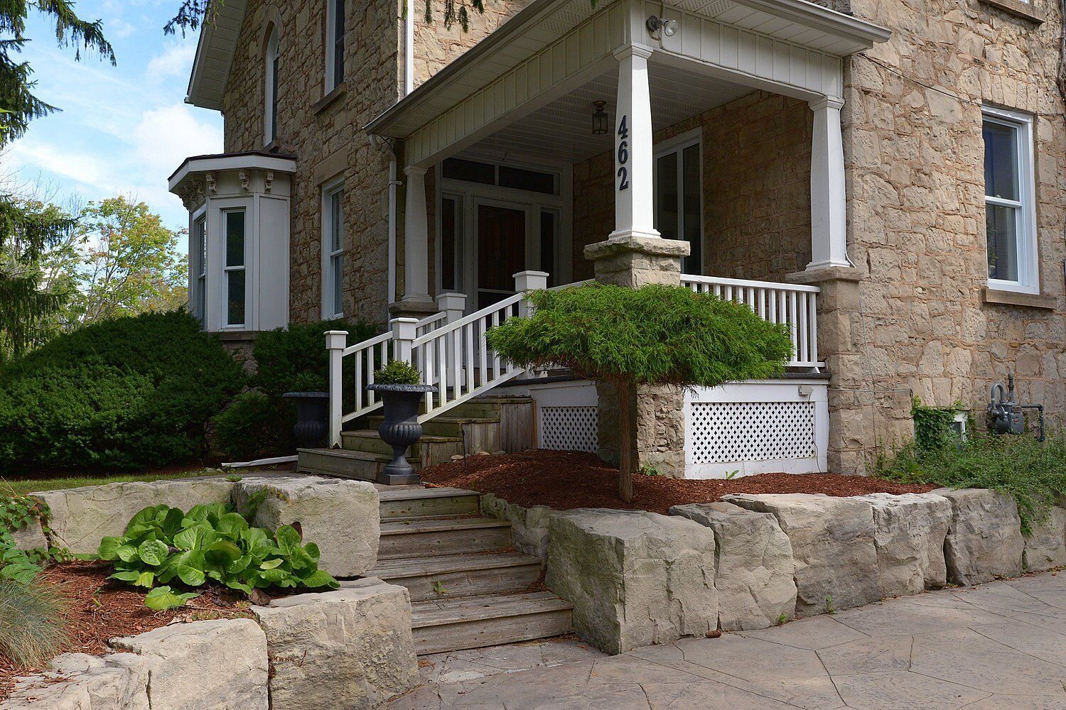 City to explore heritage building move to arts centre