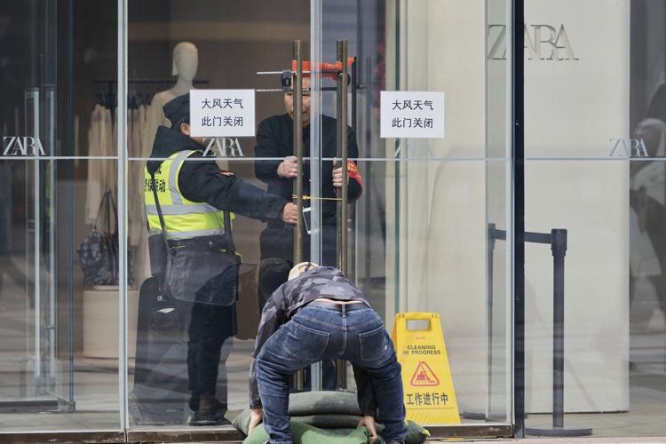 High winds and sandstorms prompt Beijing to cancel hundreds of flights ...