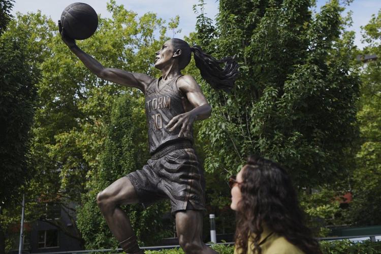 Sue Bird, Seattle Storm's 4-time WNBA champion, has statue unveiled ...