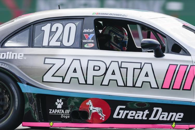 A teenage Mexican girl is racing against men and dreaming of reaching ...