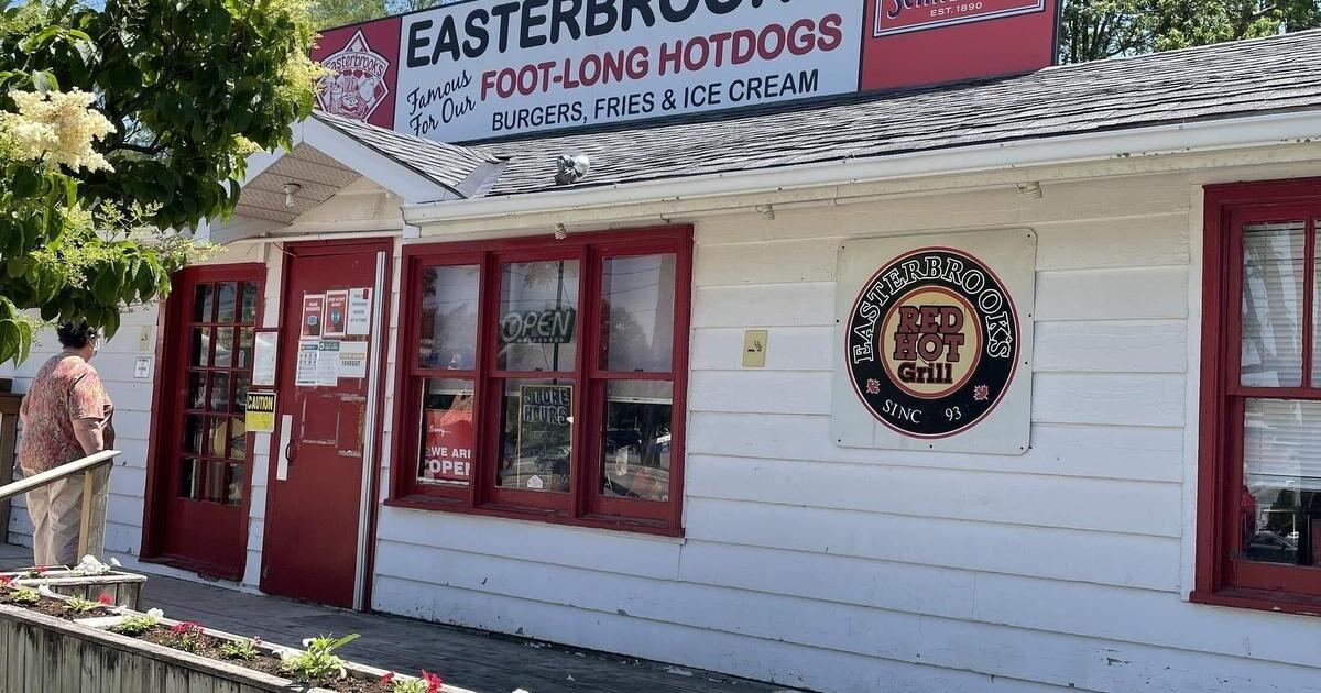 Tradition — and foot-long hot dogs — alive and well at Burlington’s ...